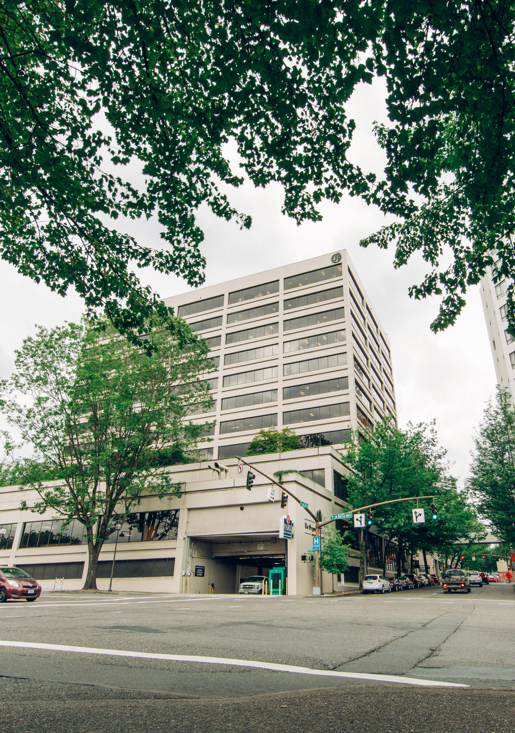 Crown Plaza Building - Melvin Mark Portfolio