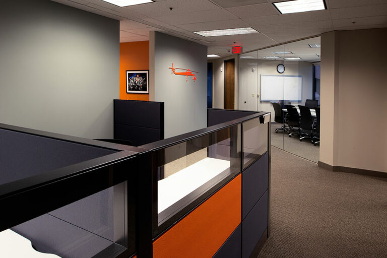 Erickson Air Crane - Melvin Mark Companies Portfolio